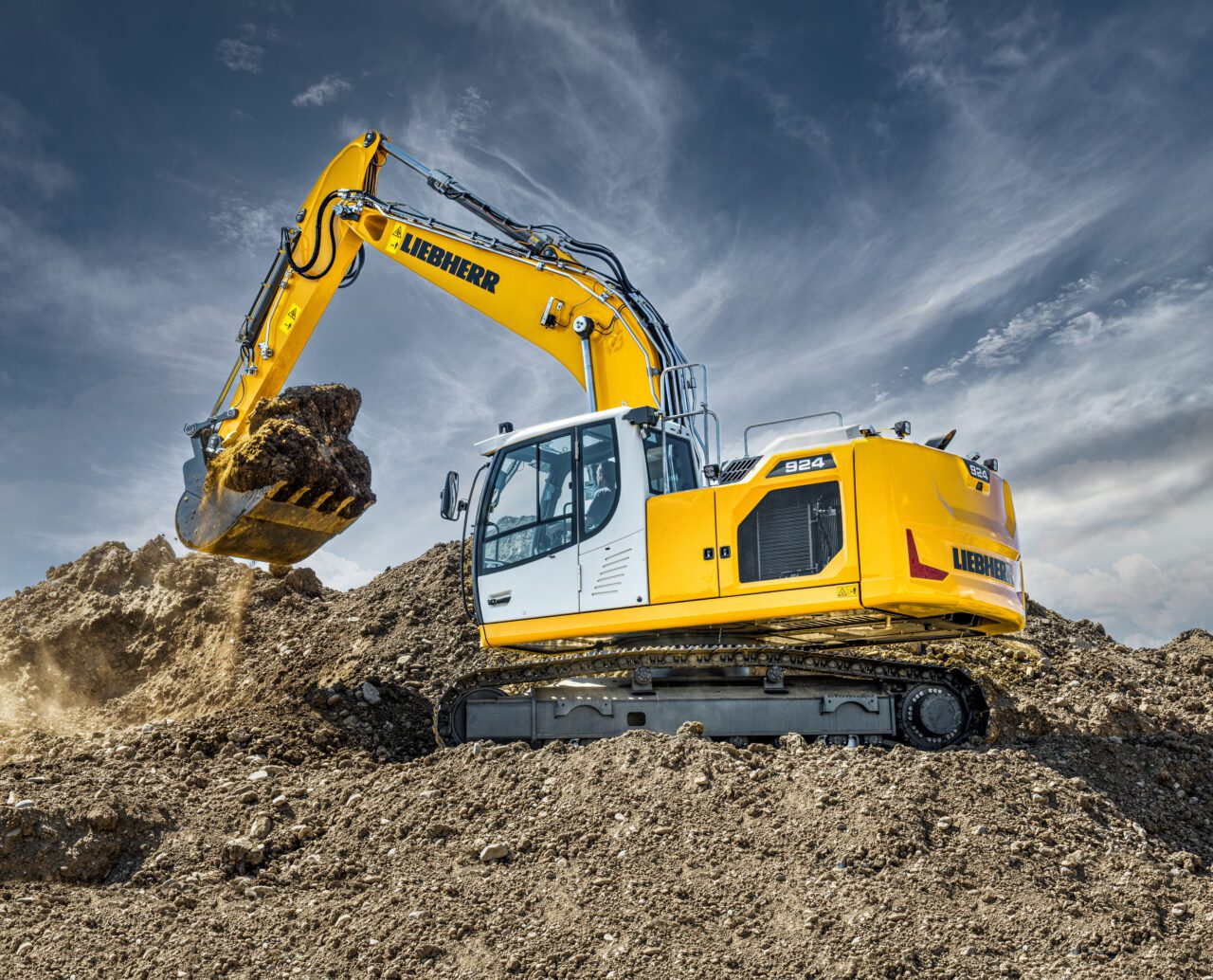 Colmar - Liebherr, 75 ans de succès - Maxi Flash | Edition Colmar ...