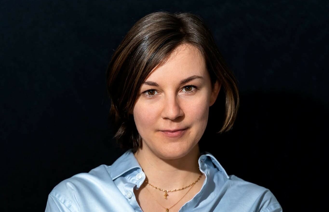 Anne-Sophie Brasme - Ce qu’elle est devenue - Maxi Flash | Edition ...