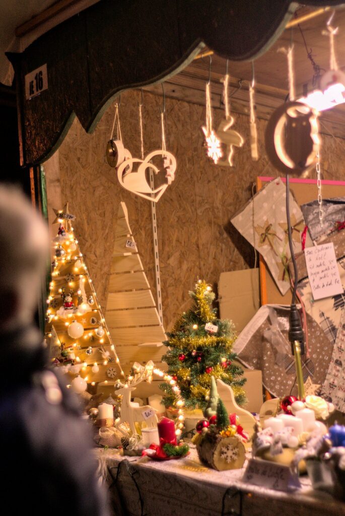 Grussenheim. Petit marché de Noël mais grand succès - Maxi Flash ...